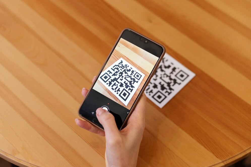 Scan, Snap, Share: QR Codes for Wedding Photo Sharing